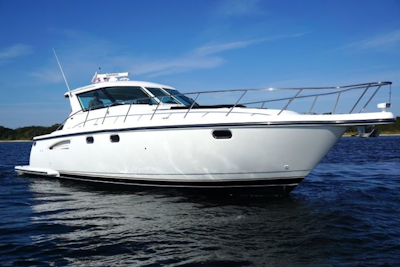 Used Boats For Sale Between $200,000 and $300,000 | United Yacht Sales