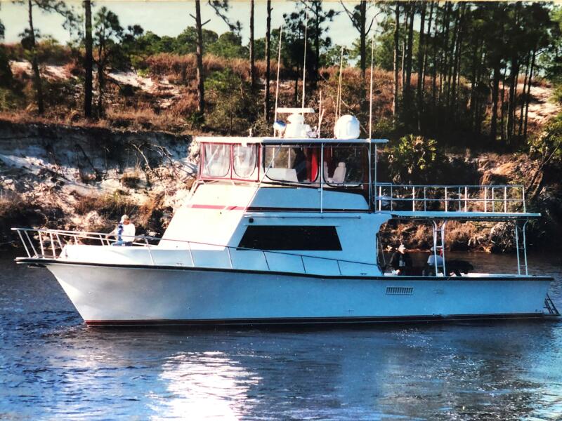 Find Used Boats For Sale Under 100000 United Yacht Sales