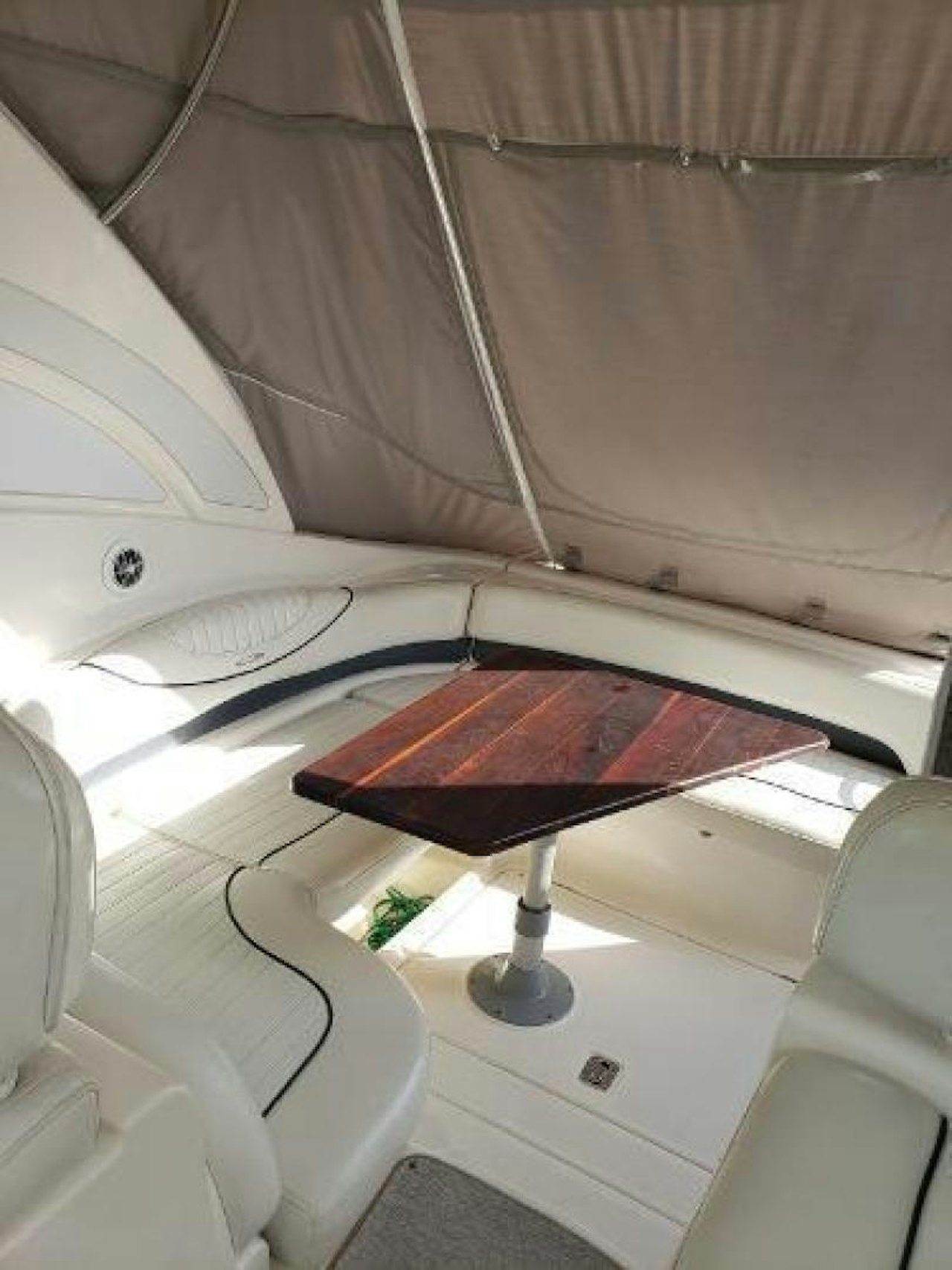 Used Maxum 42' 4200 SCR For Sale In Florida | Zuzubem | United Yacht Sales