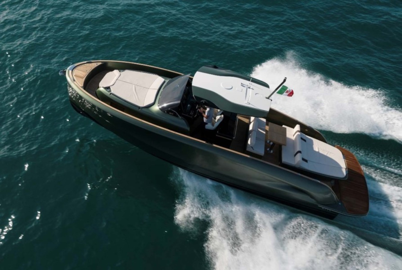 Solaris 44' 2023 Miami, Florida